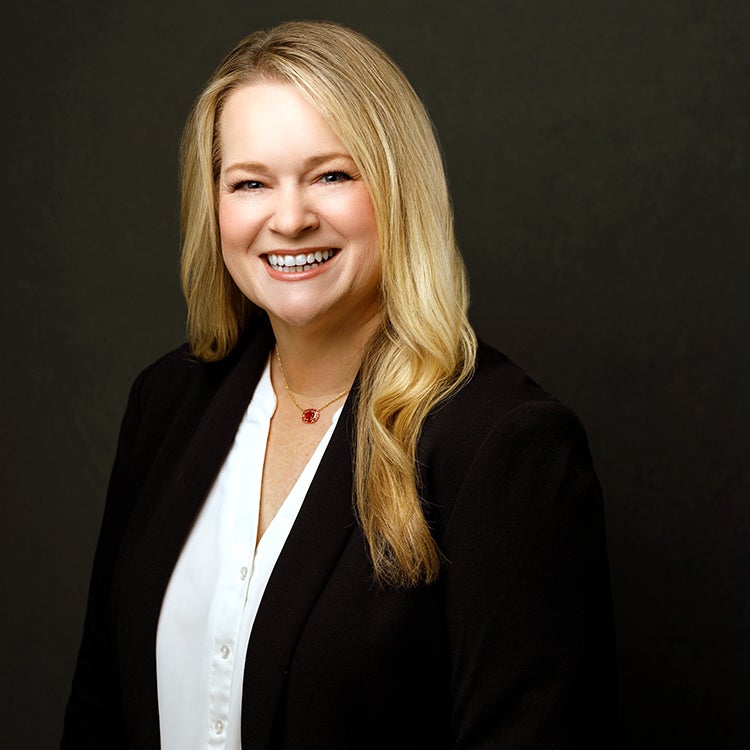 April Oliver Switches From Medicine to Finance with Online MBA